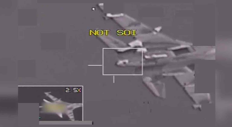 Armed Russian fighter jets make aggressive maneuvers near US F-16 ...