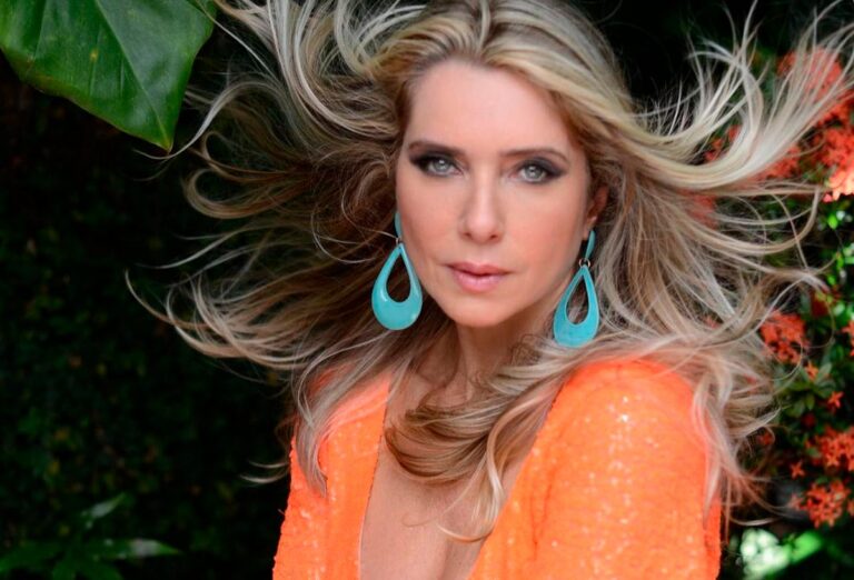 At 50, Leticia Spiller posts dancing video and receives compliments ...